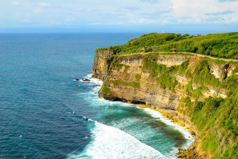 Uluwatu sur péninsule de Bukit à Bali